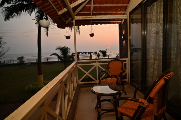 Premium Sea Beach Resorts in Dapoli: Wake Up to the Waves